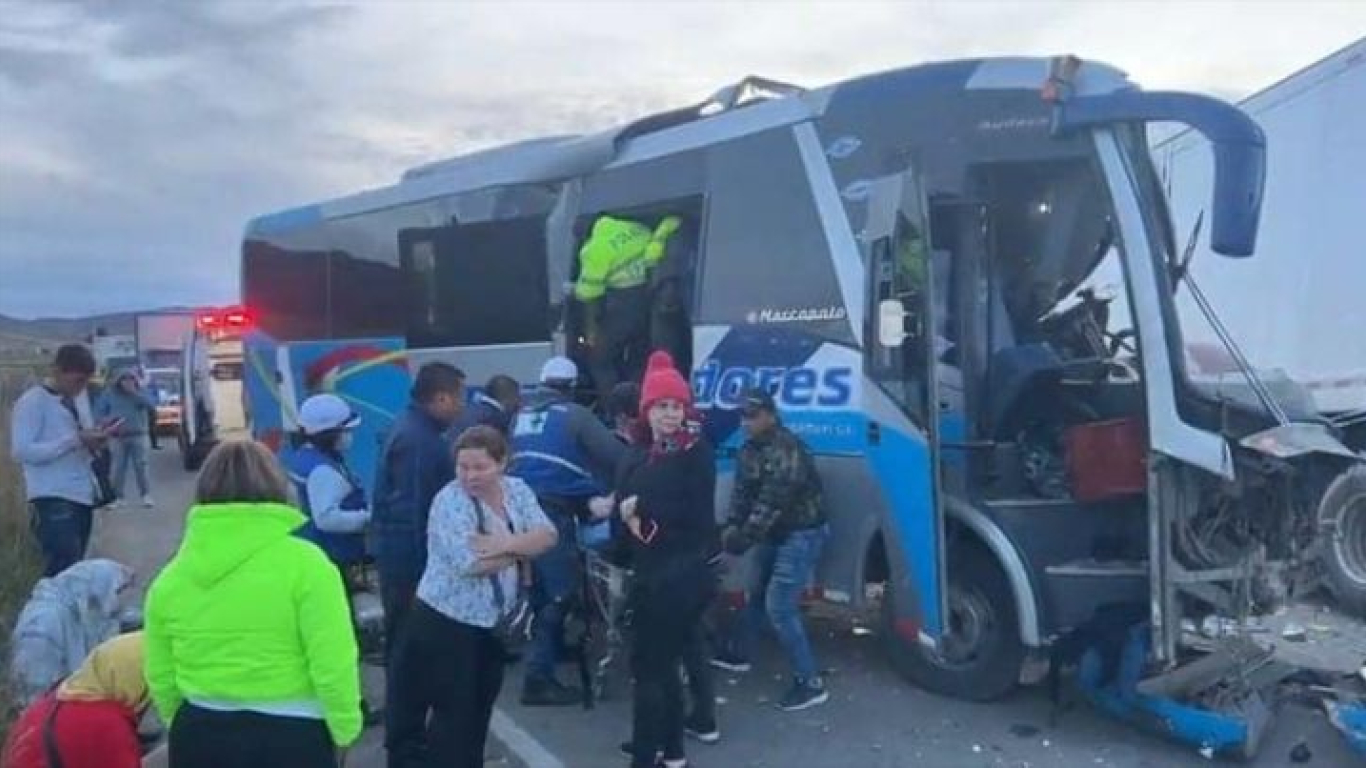 Grave Accidente De Tránsito En La Vía Bucaramanga Pamplona Deja Cinco